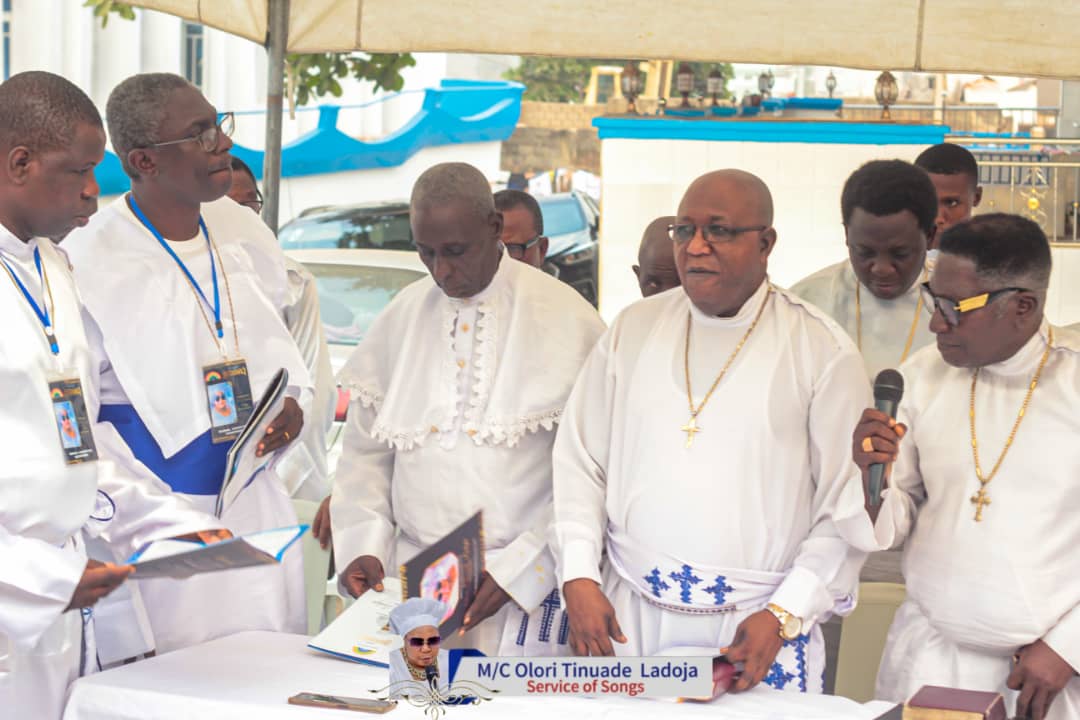 IMAGES FROM THE SERVICE OF SONGS FOR LATE MC TINUADE LADOJA...At C.C.C ...